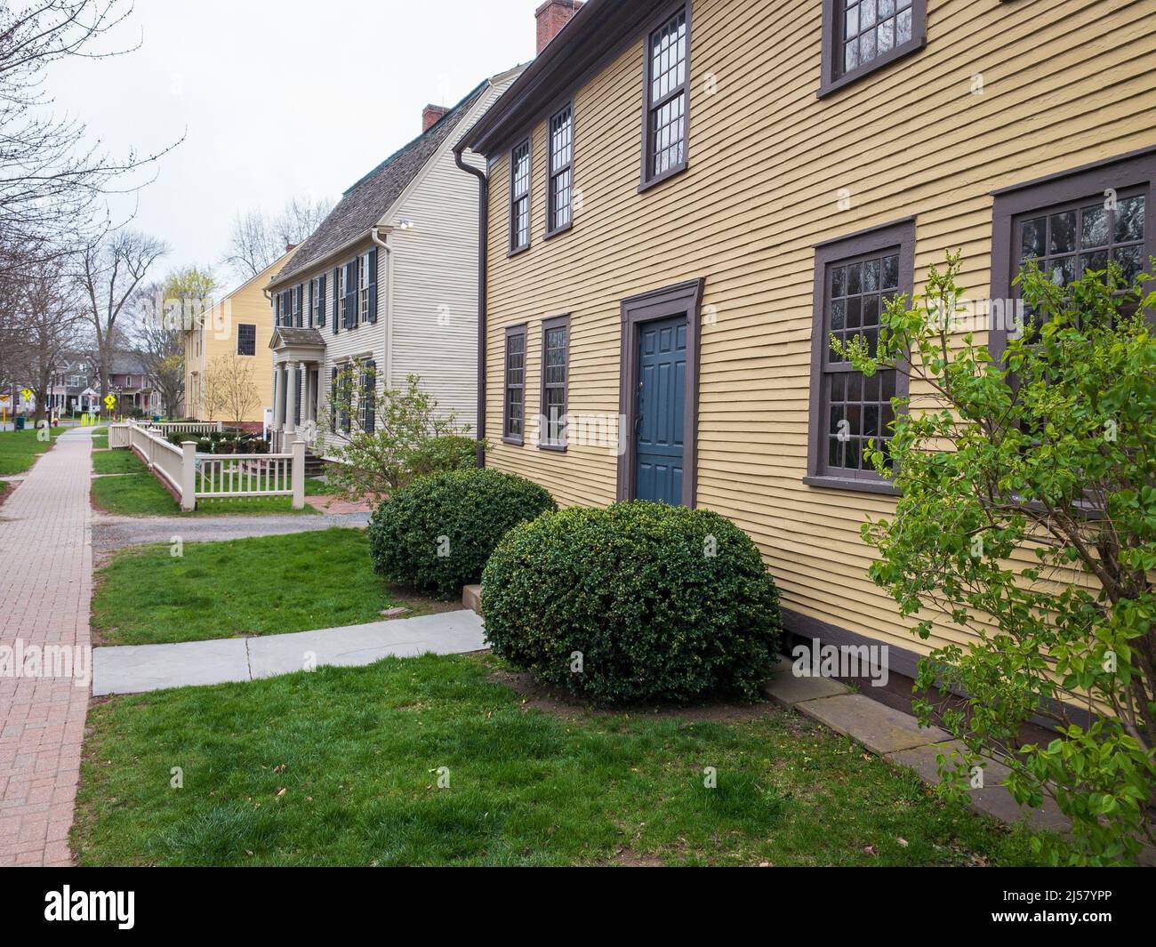 A row of historic homes in Weathersfield, Connecticut Stock Photo - Alamy