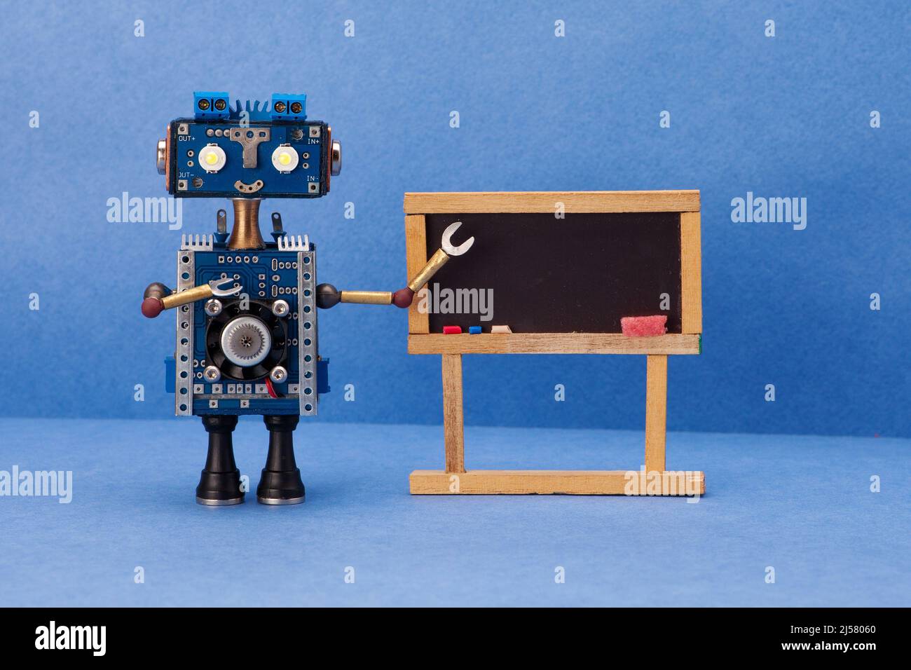 Bot school class hi-res stock photography and images - Alamy