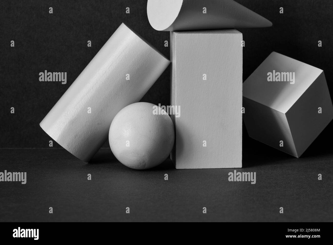 Triangular prism 3d hi-res stock photography and images - Alamy