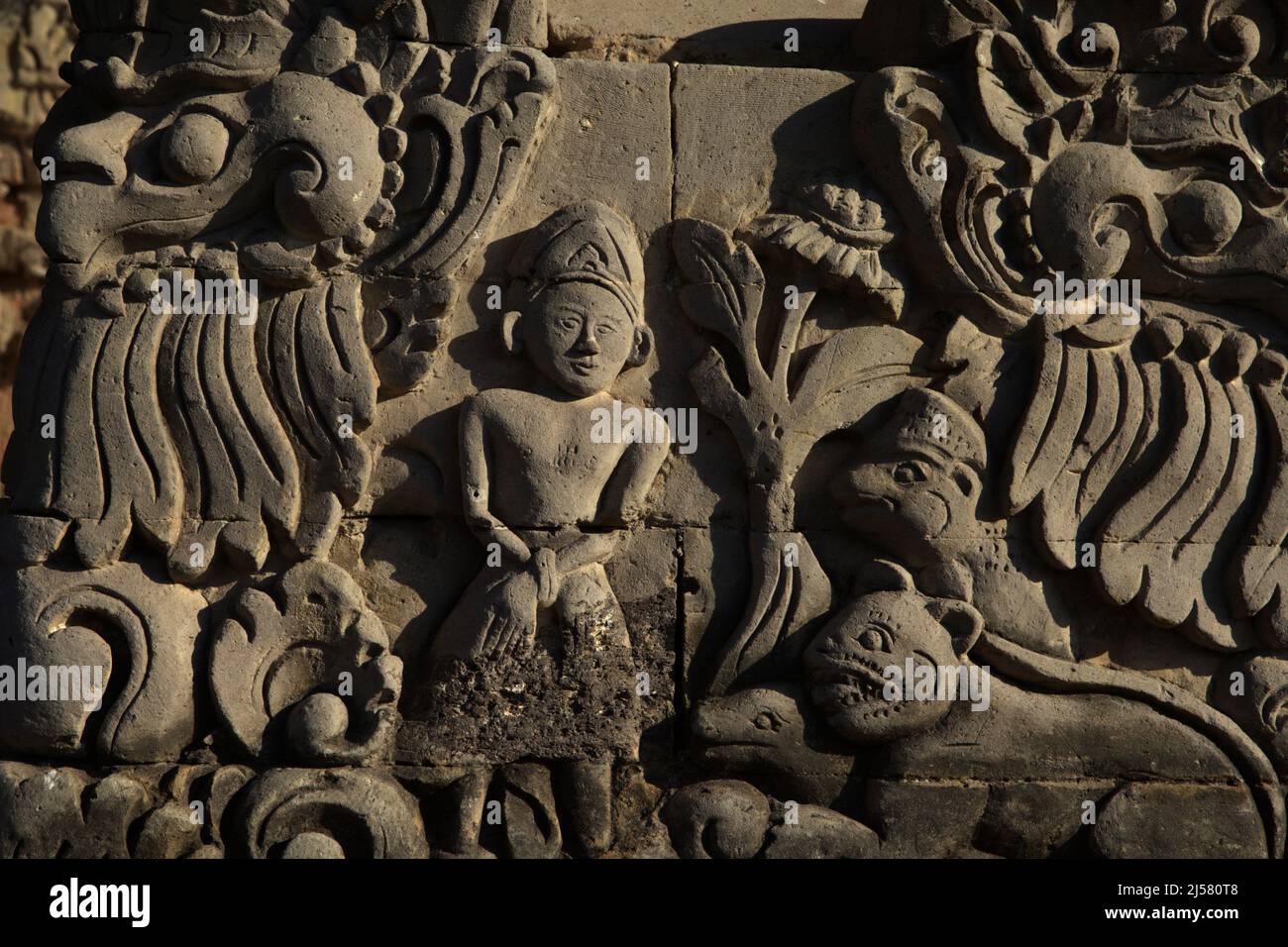 Balinese bas relief hi-res stock photography and images - Alamy