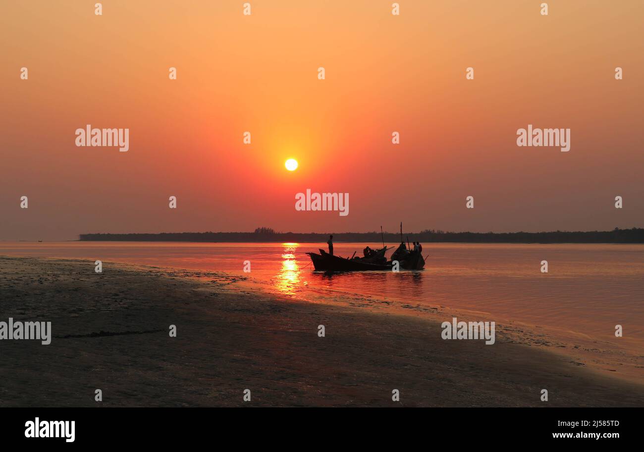 Kuakata tourist spot hi-res stock photography and images - Alamy