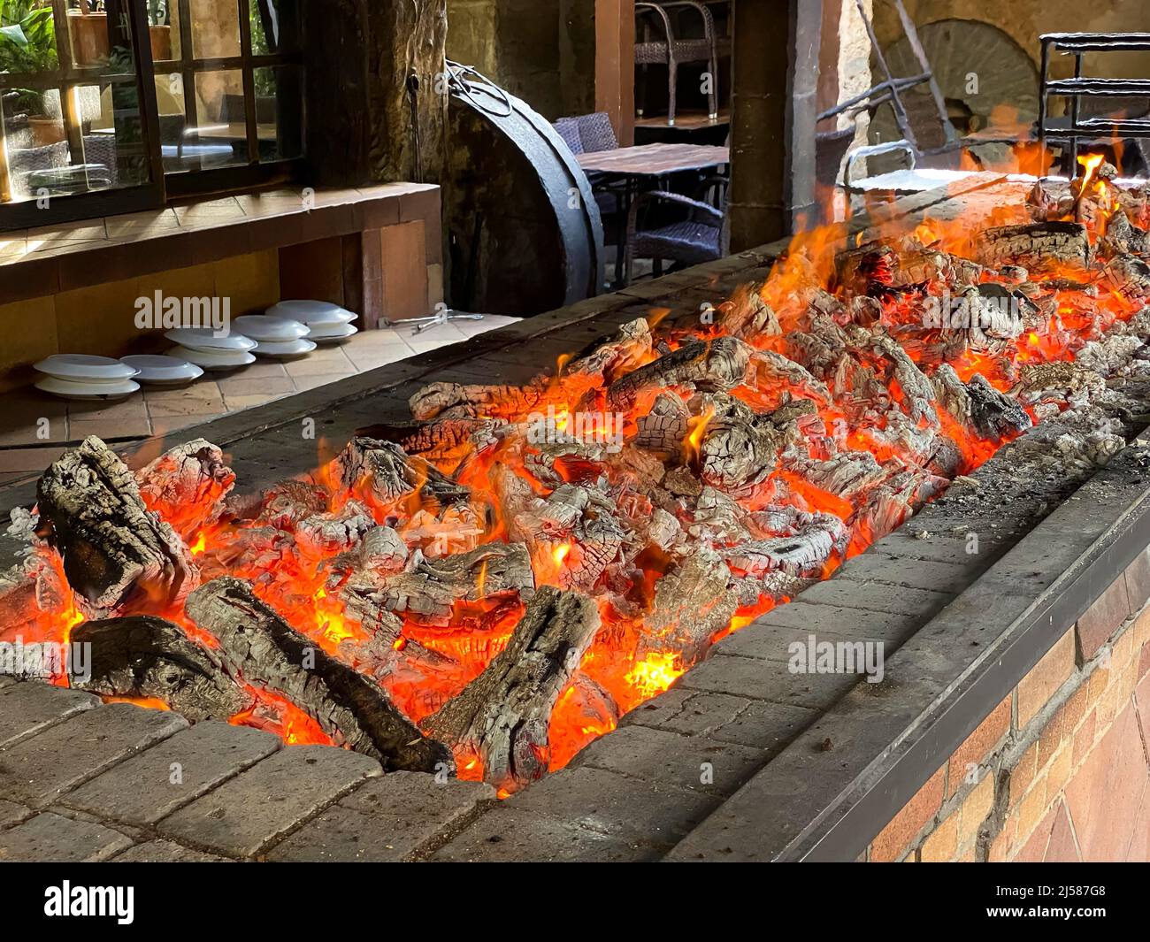 Spain, Balearic Islands, Mallorca, Palma de Mallorca Charcoal grill ...