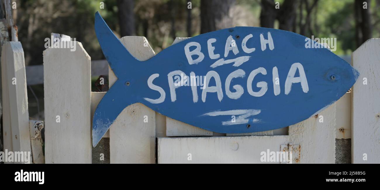 Spiaggia sign hi-res stock photography and images - Alamy