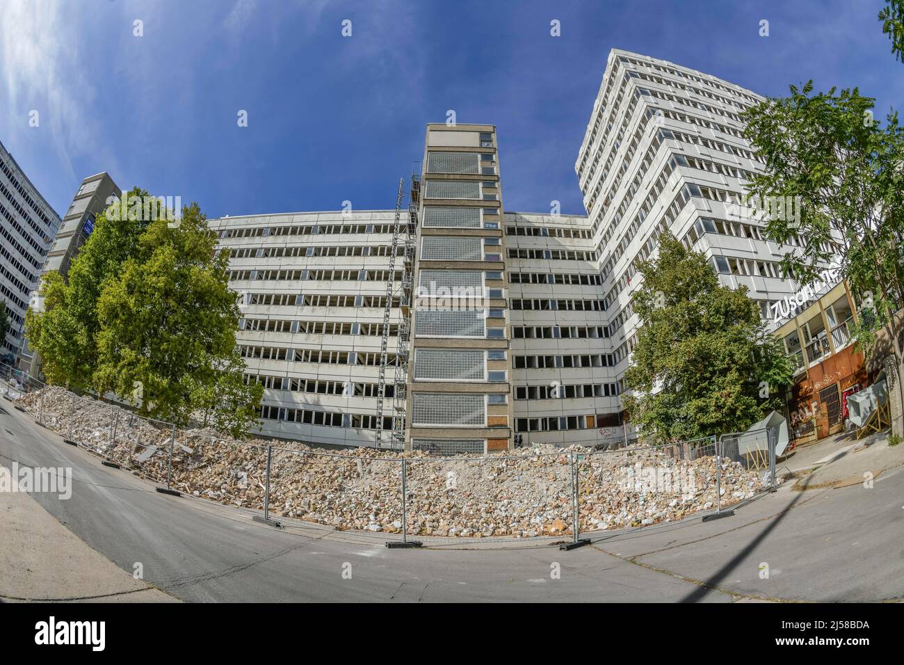 Historic commercial space hi-res stock photography and images - Alamy