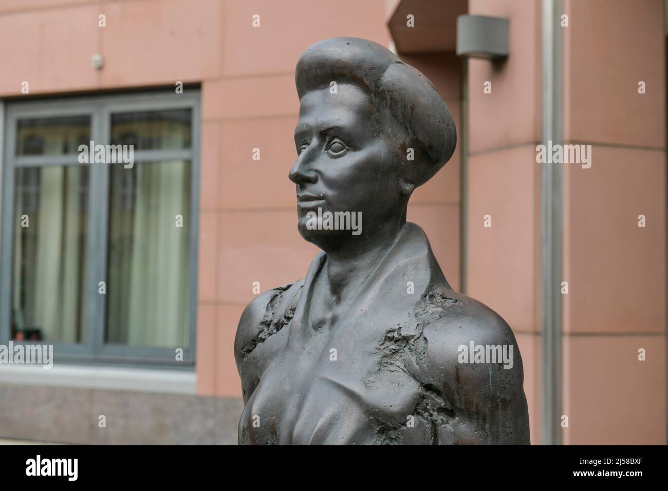 Rosa Luxemburg Monument, Weydingerstrasse, Mitte, Berlin, Germany Stock ...