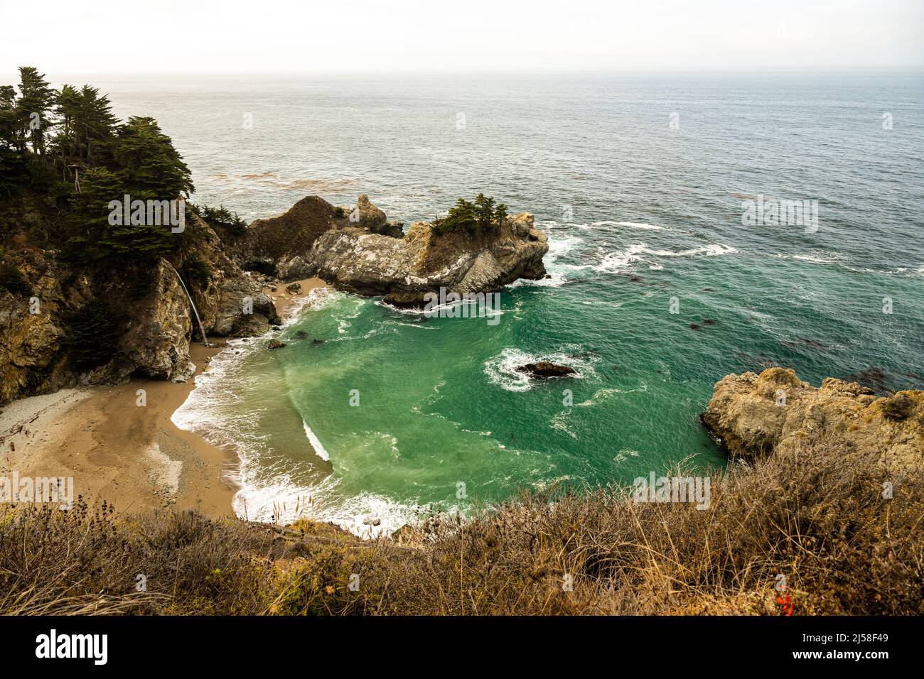 Waterfall spills down hi-res stock photography and images - Alamy
