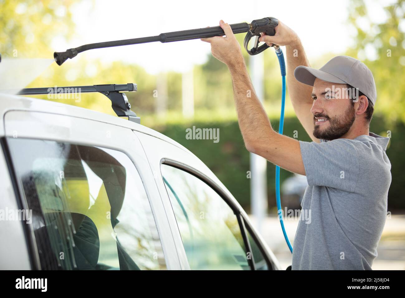 Car shampoo bubbles hi-res stock photography and images - Alamy
