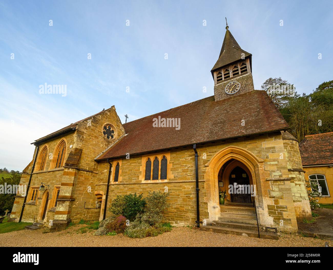 Holmbury St Mary near Dorking, Surrey, UK: Saint Mary The Virgin Parish ...