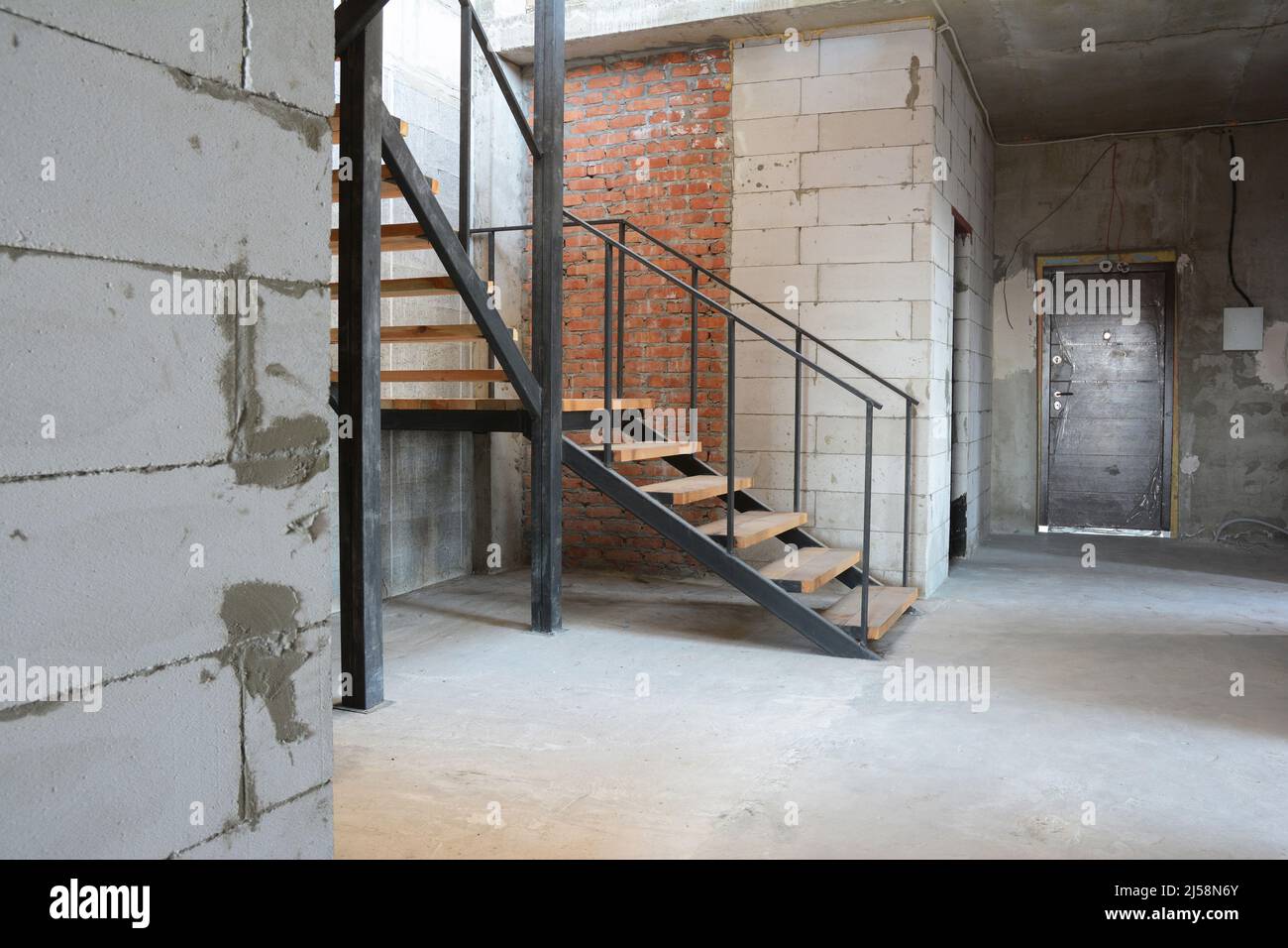 House steps installation. Building new steps in house. Home staircase ...