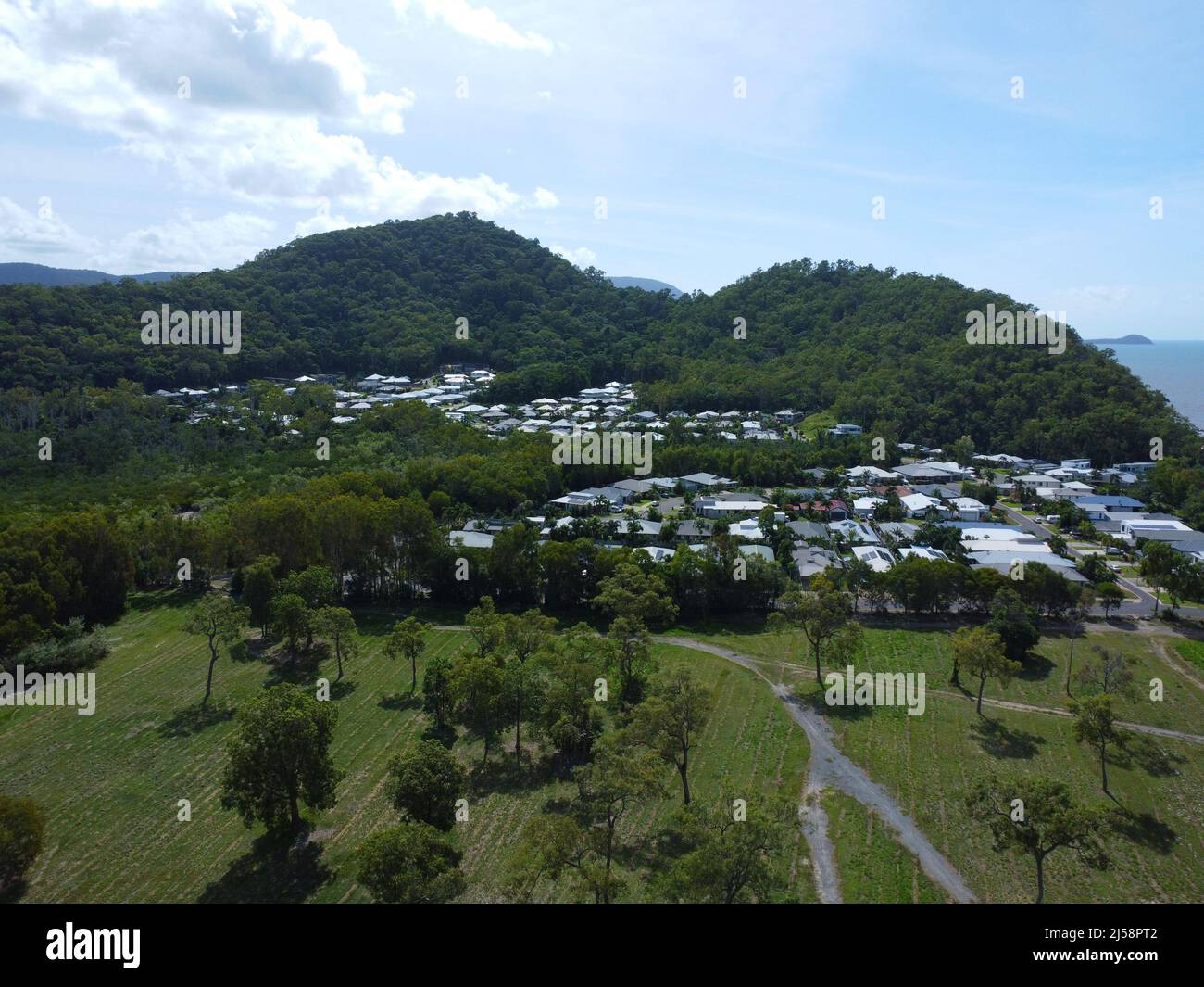 Tropical urban living hi-res stock photography and images - Alamy