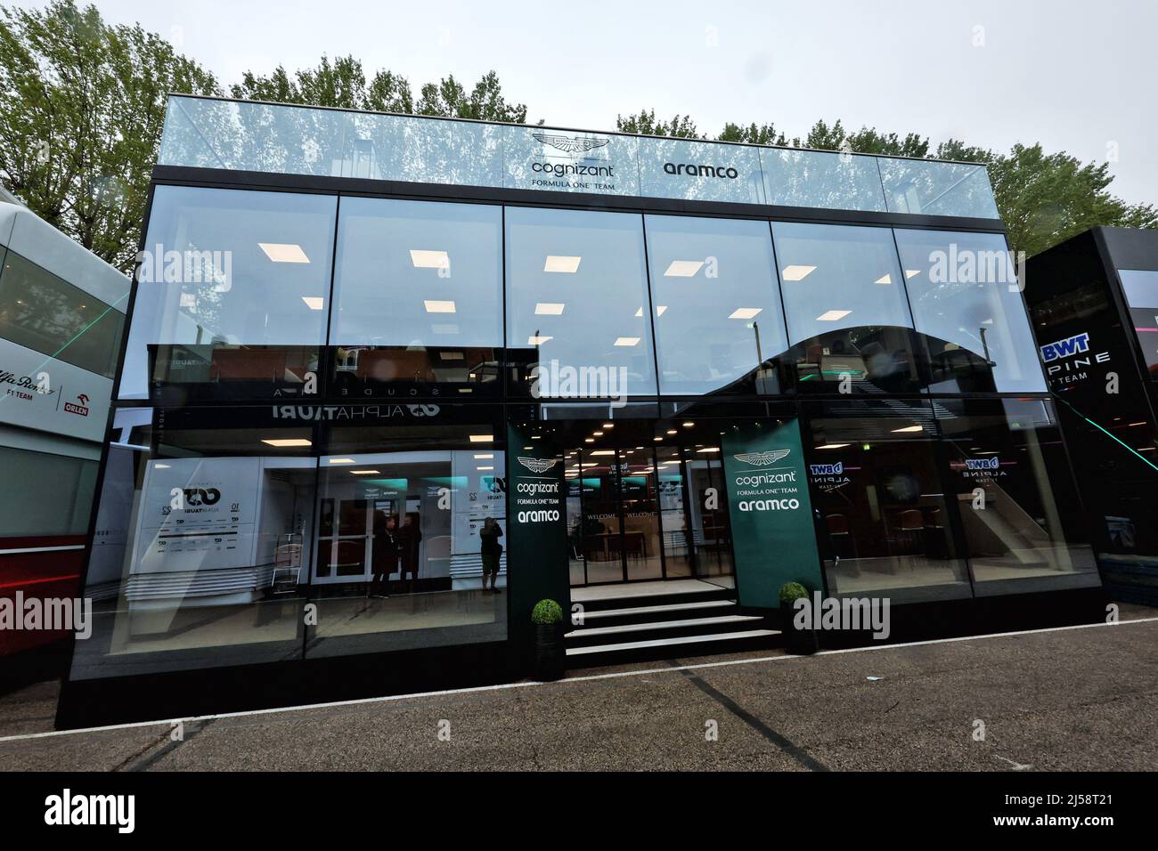 Aston Martin F1 Team motorhome in the paddock. 21.04.2022. Formula 1 ...