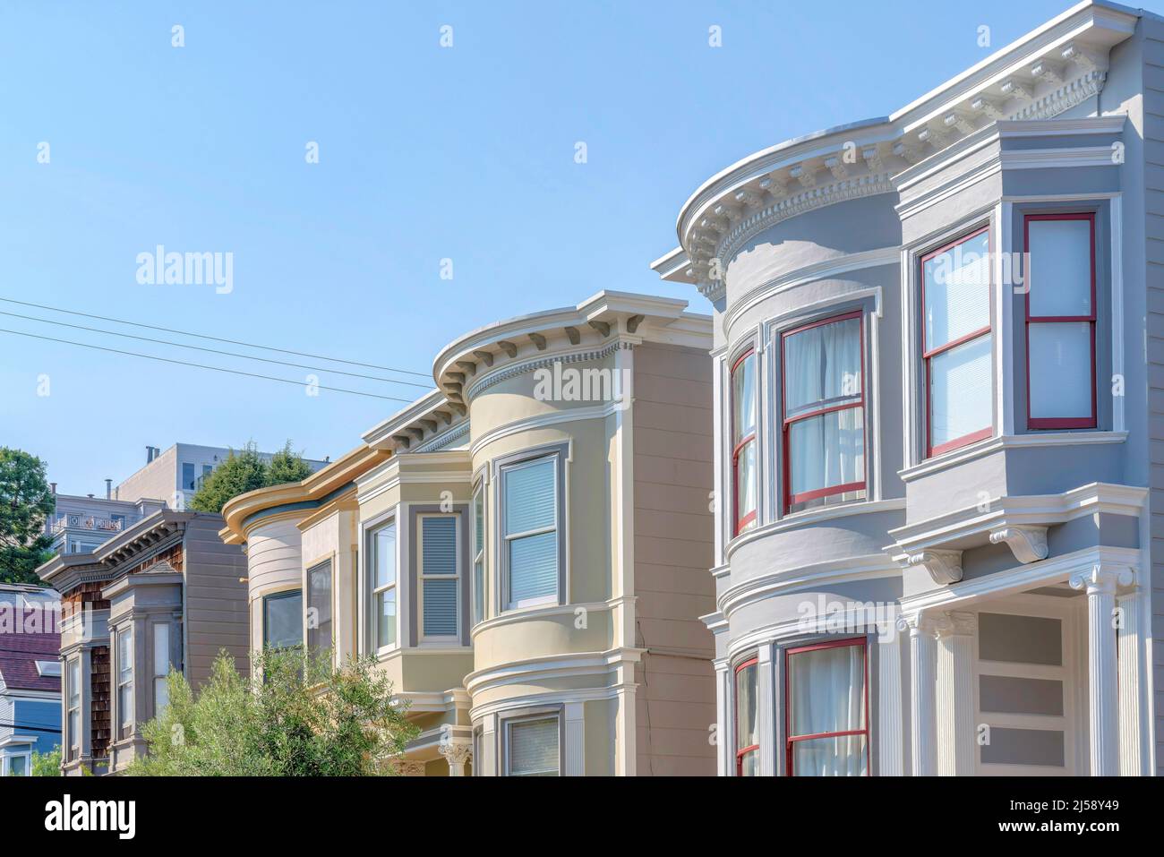 Row of houses with curved wall exterior in San Francisco, California ...