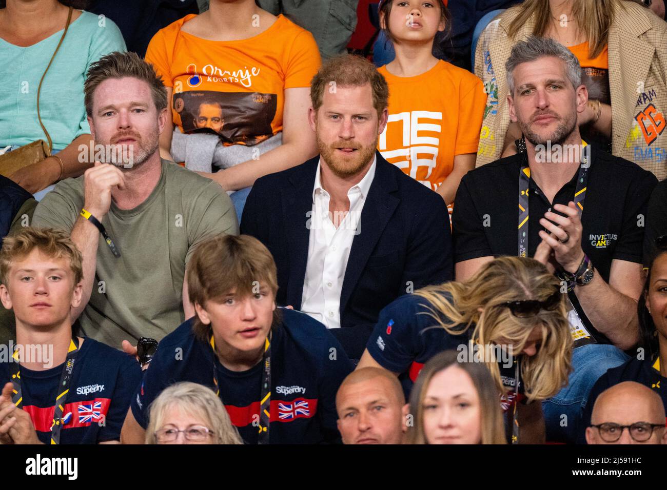 Prince Harry, Duke of Sussex visits Powerlifting during the 5th the ...