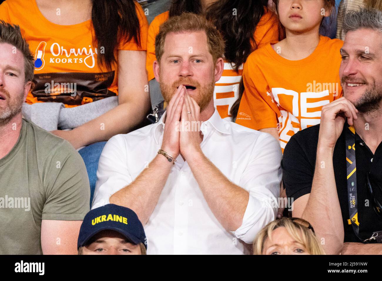Prince Harry, Duke of Sussex visits Powerlifting during the 5th the ...
