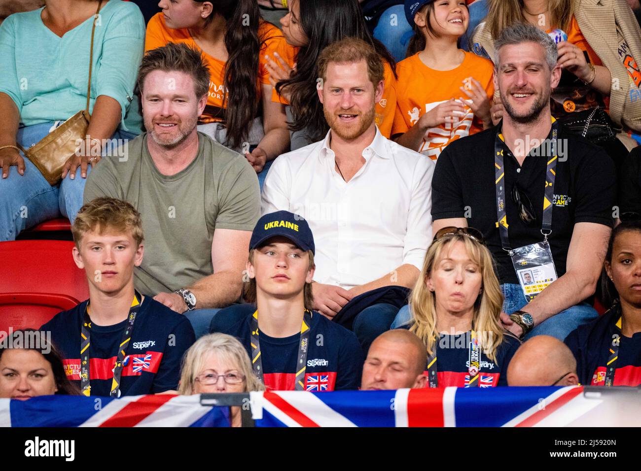 Prince Harry, Duke of Sussex visits Powerlifting during the 5th the ...