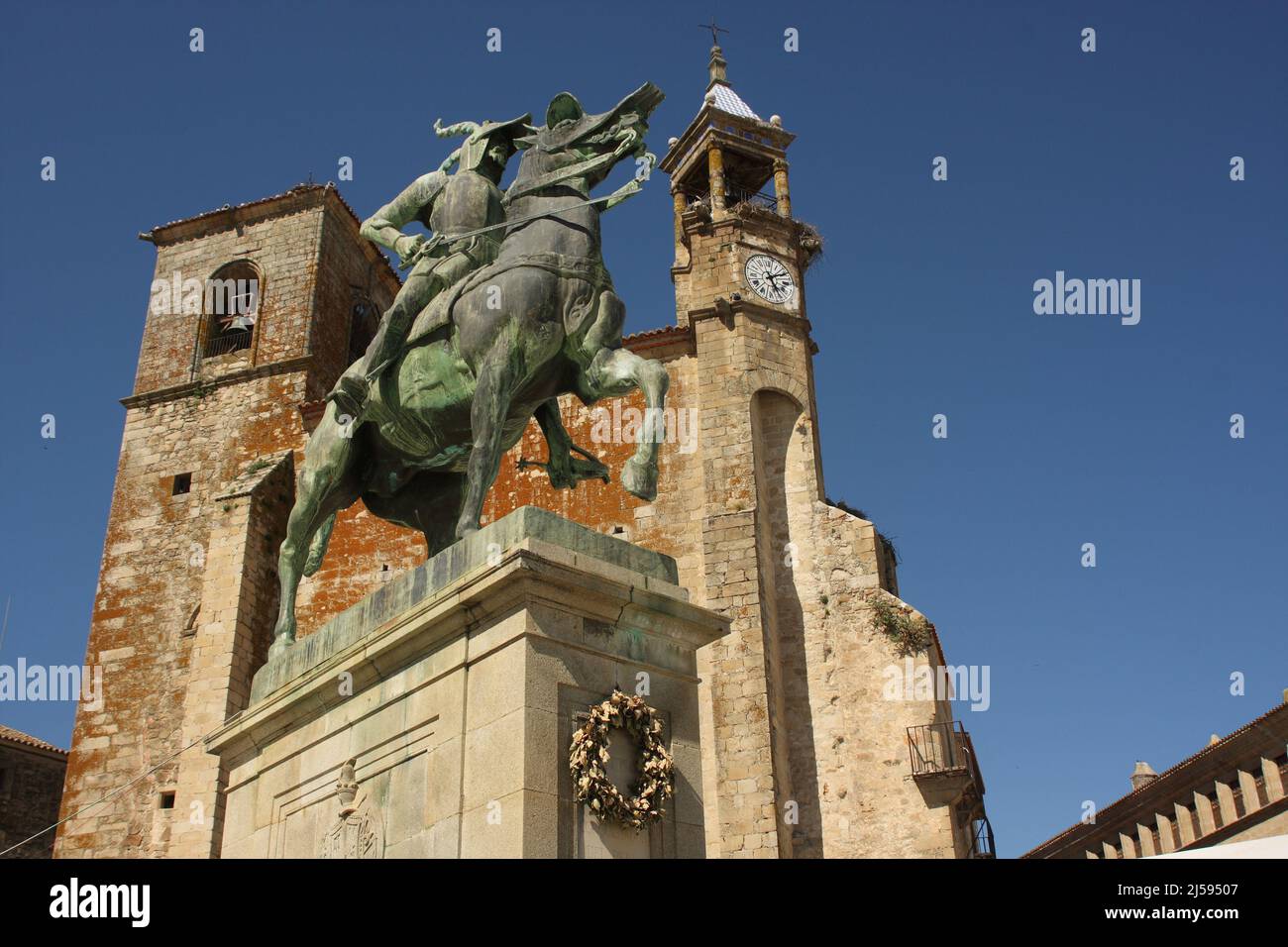 Spanish conquistador monument monuments hi-res stock photography and ...