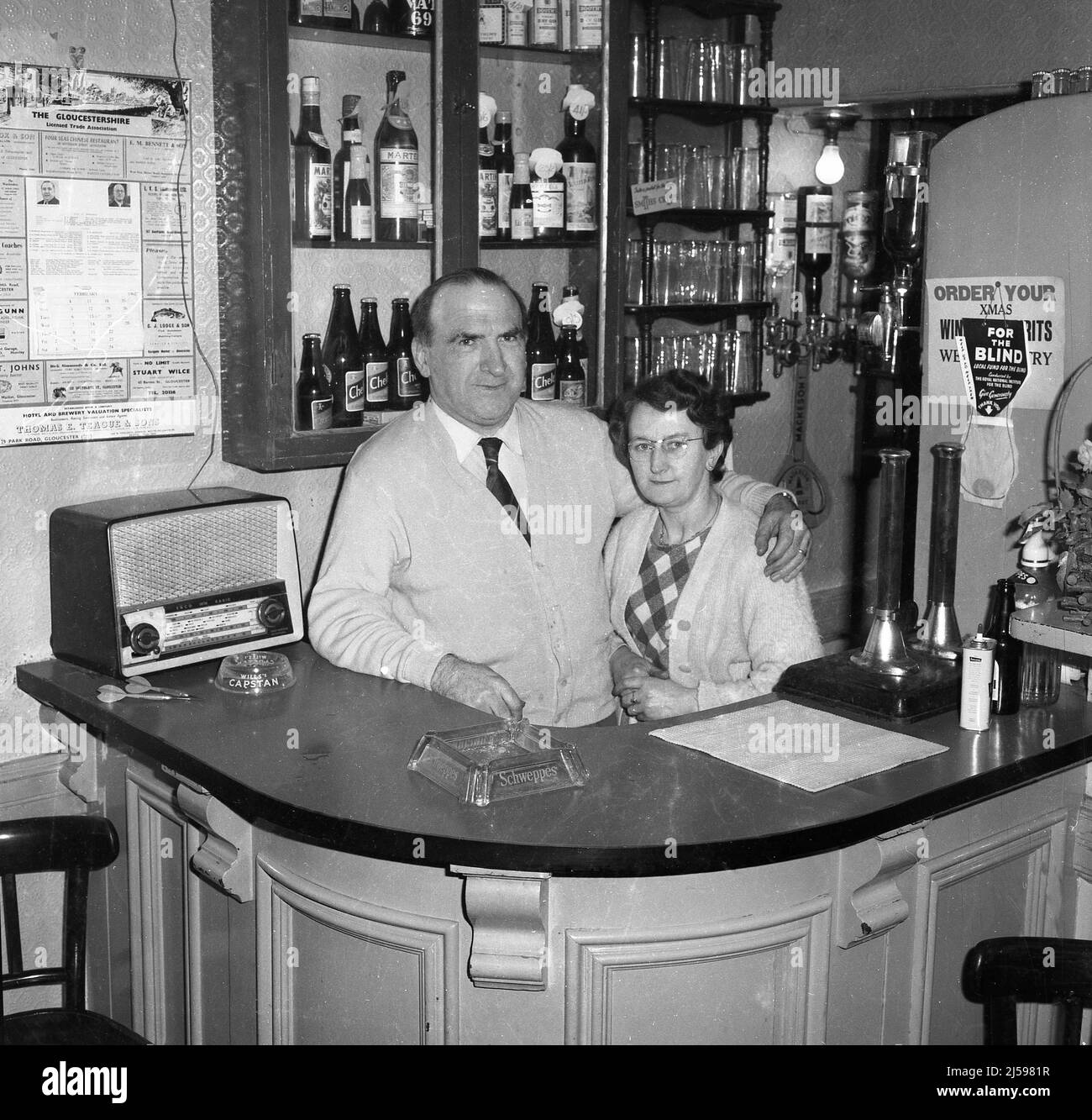 Landlady britain Black and White Stock Photos & Images - Alamy