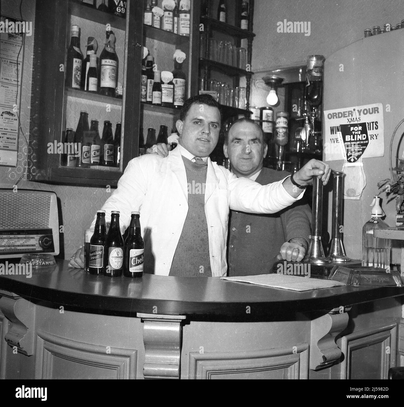 60s photo of a black father and son hi-res stock photography and images ...