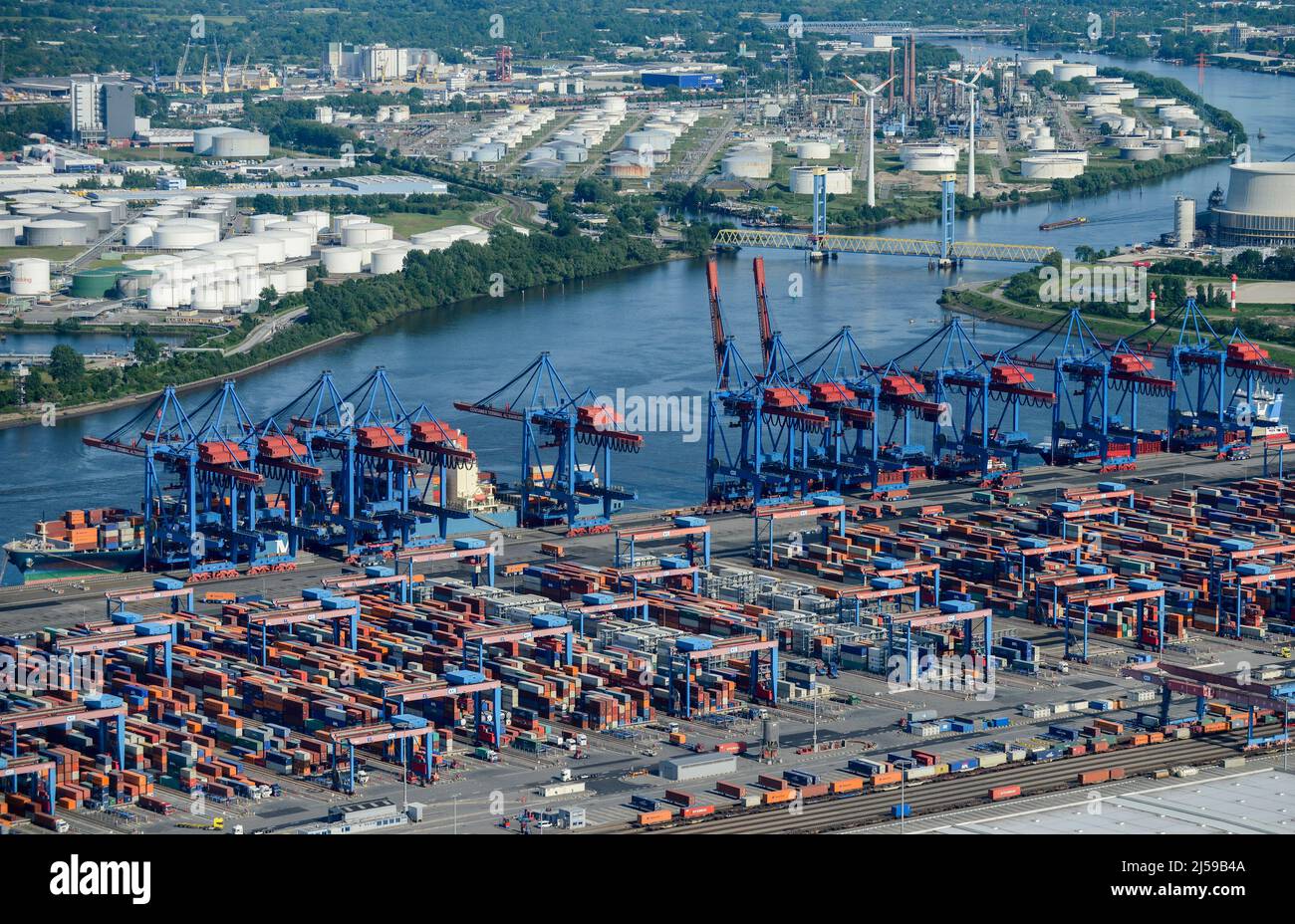 GERMANY, Hamburg, harbor, CTA Container Terminal Altenwerder, behind ...