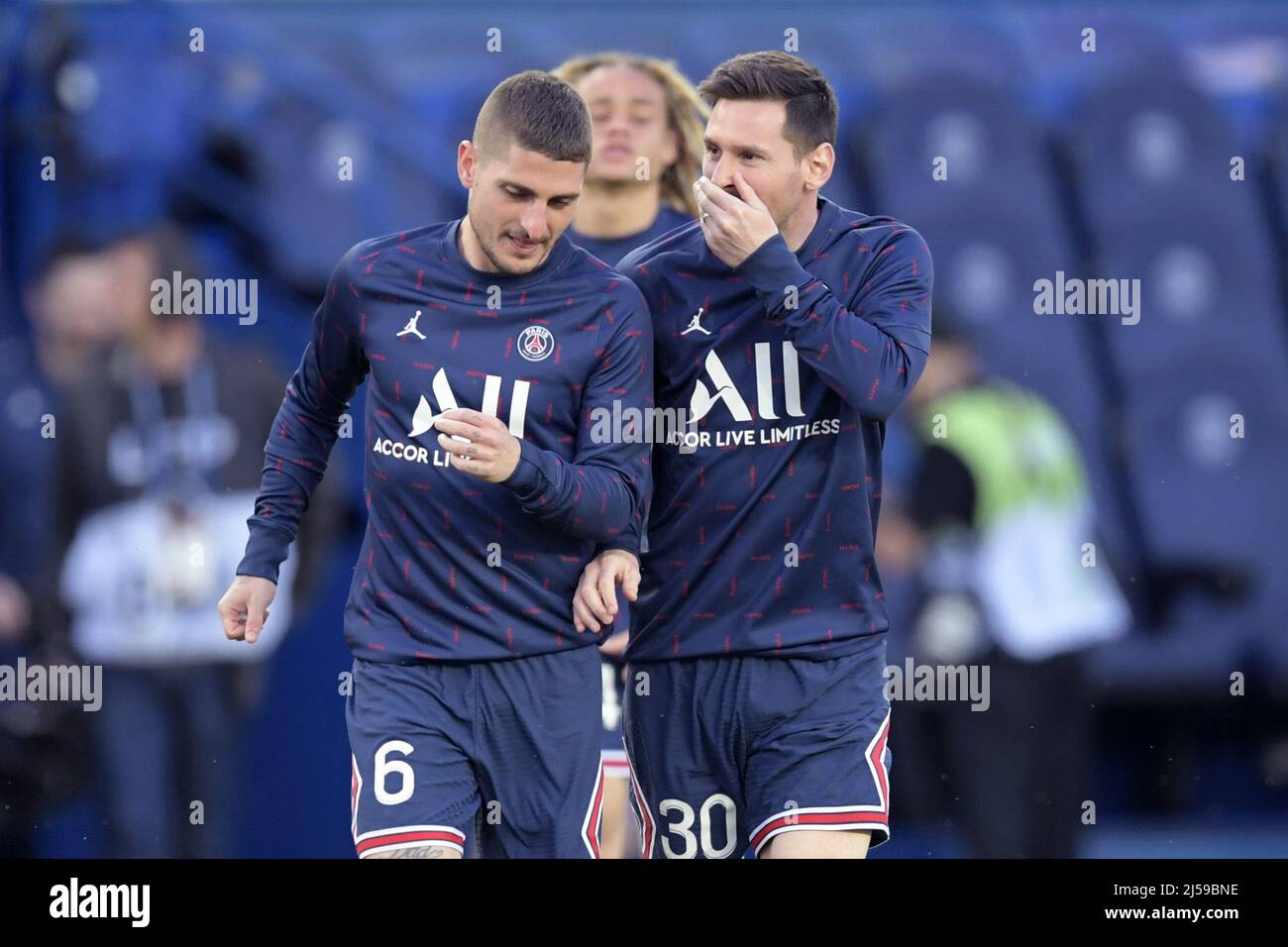 PARIS - (lr) Marco Verratti of PARIS SAINT-GERMAIN, Lionel Messi or ...