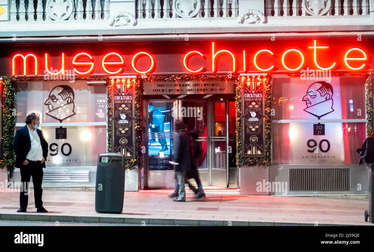 Bar Museo Chicote in Madrid, Spain. Cocktails & bar snacks in an iconic ...