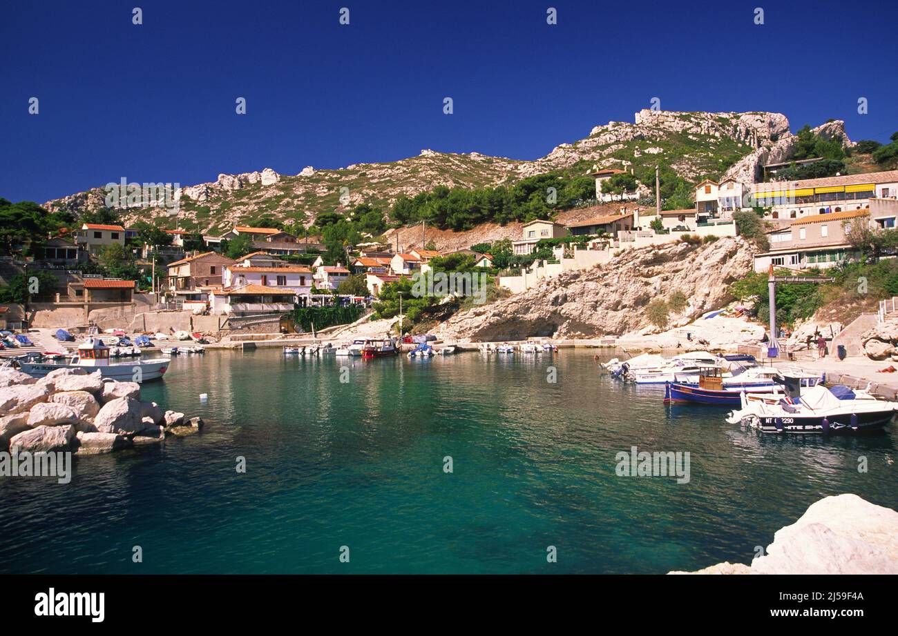 Calanque of the blue coast Niolon Stock Photo - Alamy