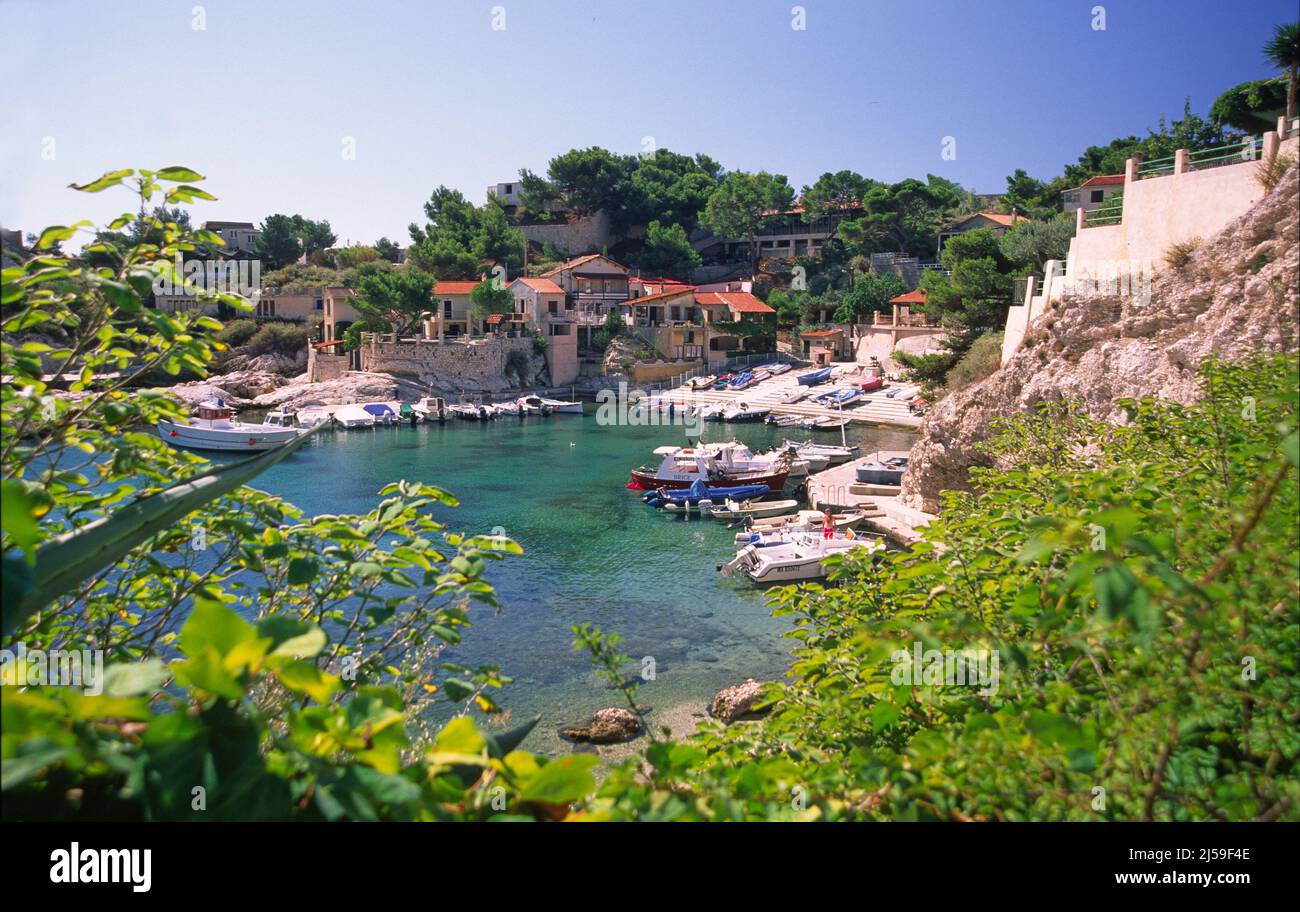 Calanque of the blue coast Niolon Stock Photo - Alamy