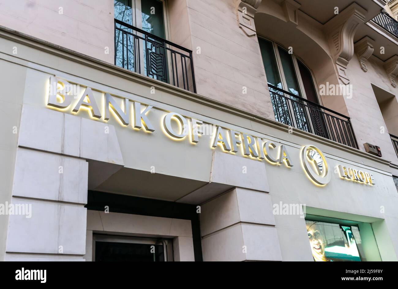 Bank finance africa hi-res stock photography and images - Alamy