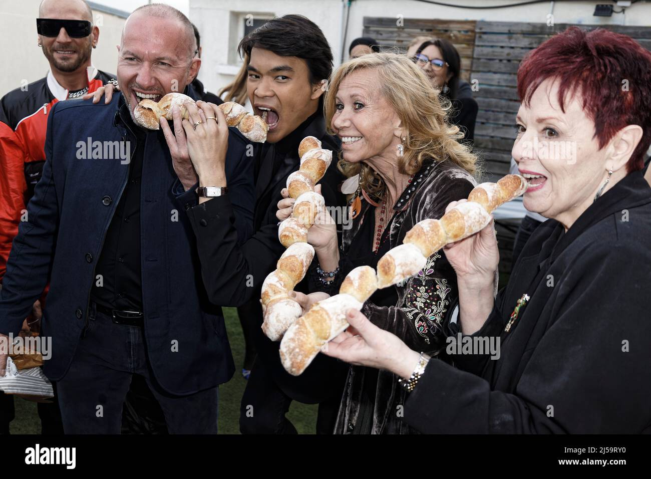 Paris, France. 20th Apr, 2022. Pascal Soetens, Jérémy Bellet, Fiona ...