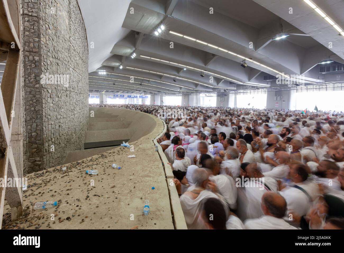 Pilgrims performing the stoning ritual during Hajj in Makkah Saudi ...