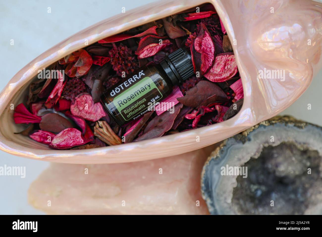 Doterra editorial hi-res stock photography and images - Alamy