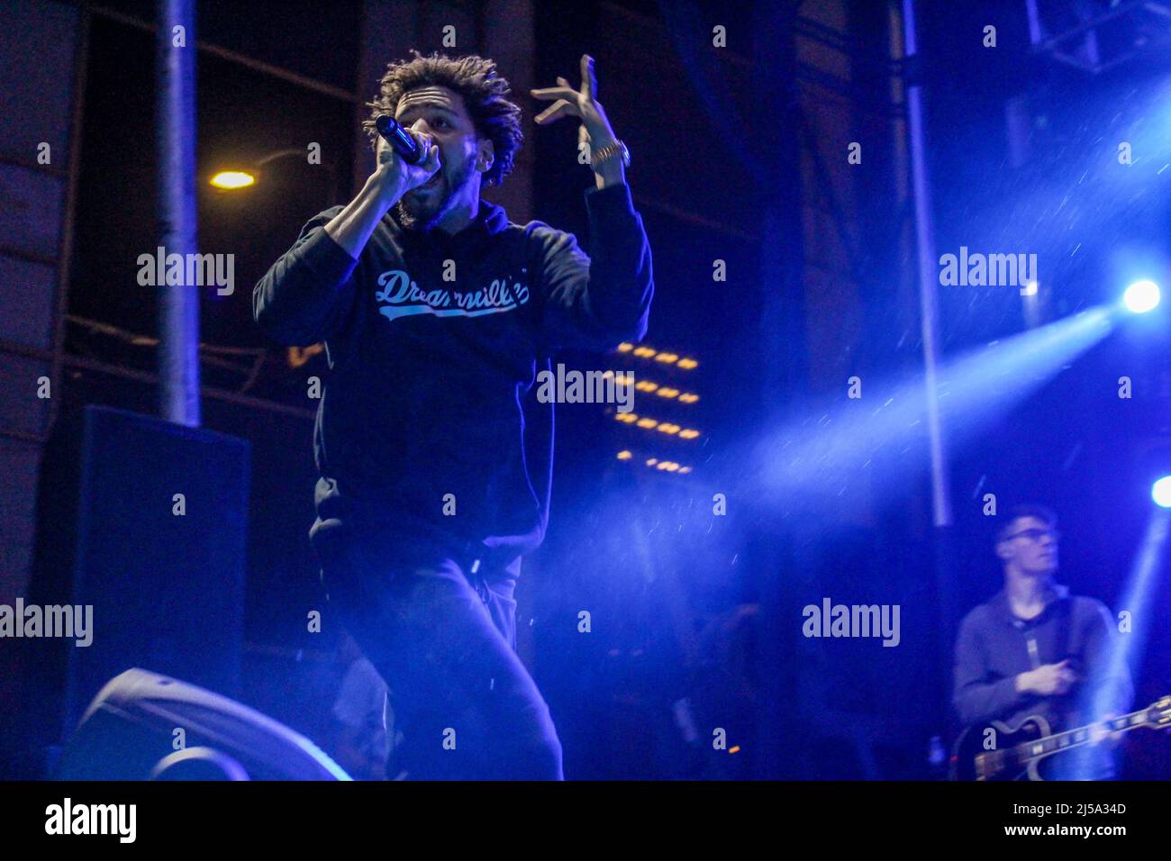 J cole hi-res stock photography and images - Alamy