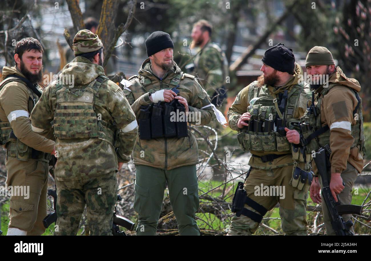 Chechen fighters ukraine hi-res stock photography and images - Alamy