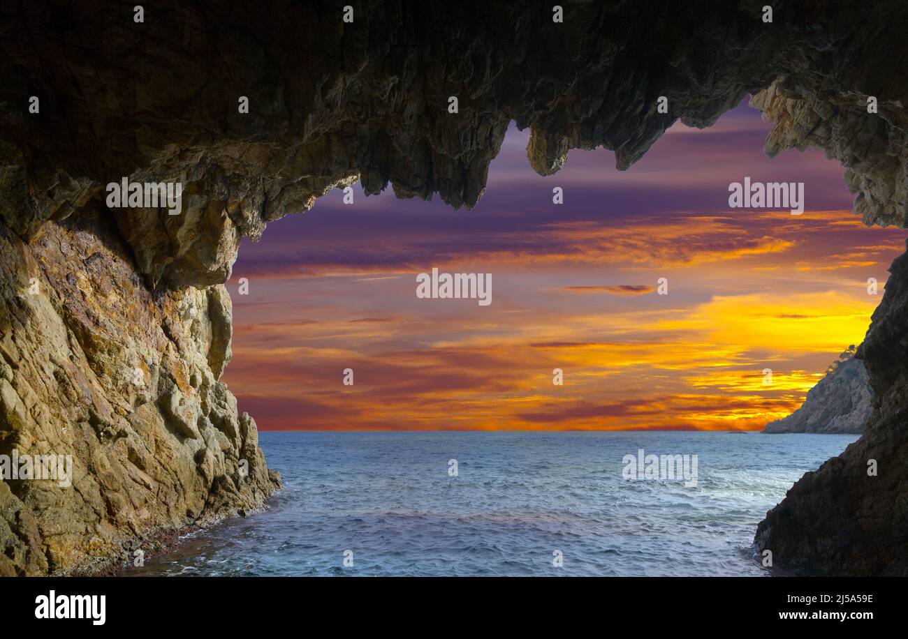 Grottos at coast Stock Photo - Alamy