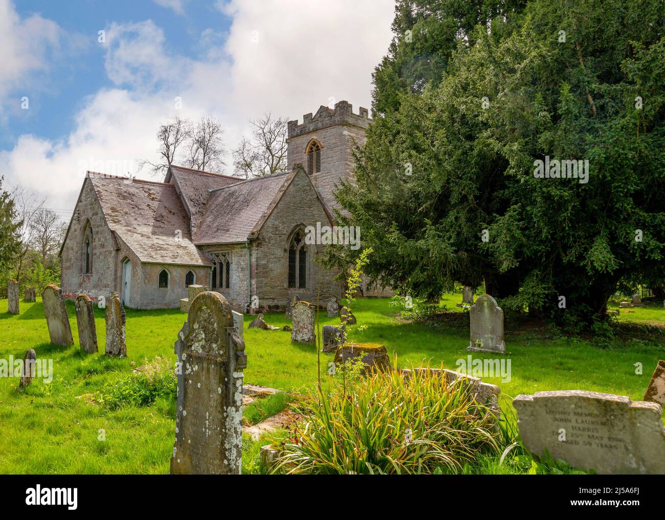 Abbots morton village hall hi-res stock photography and images - Alamy
