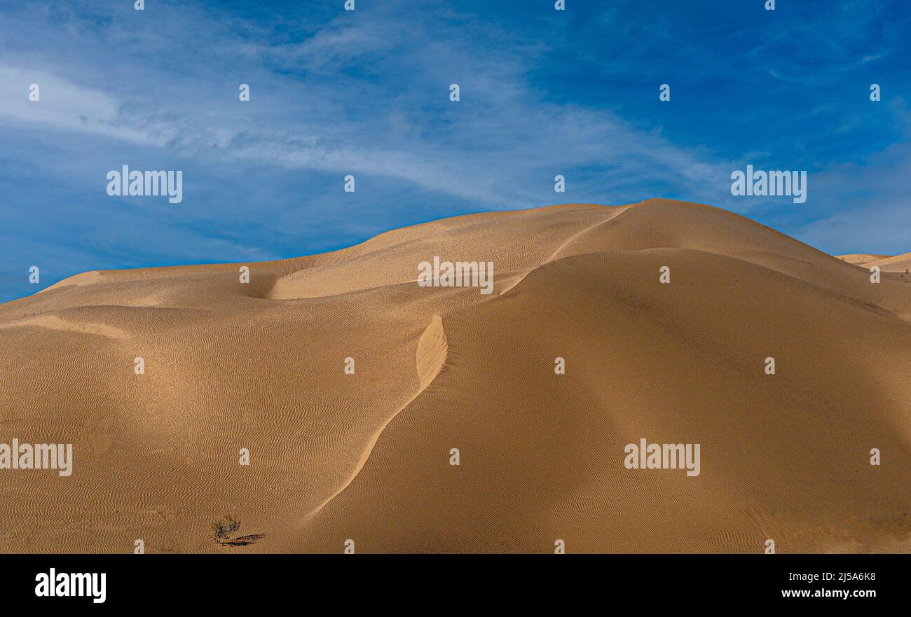 Colorful sand hi-res stock photography and images - Alamy