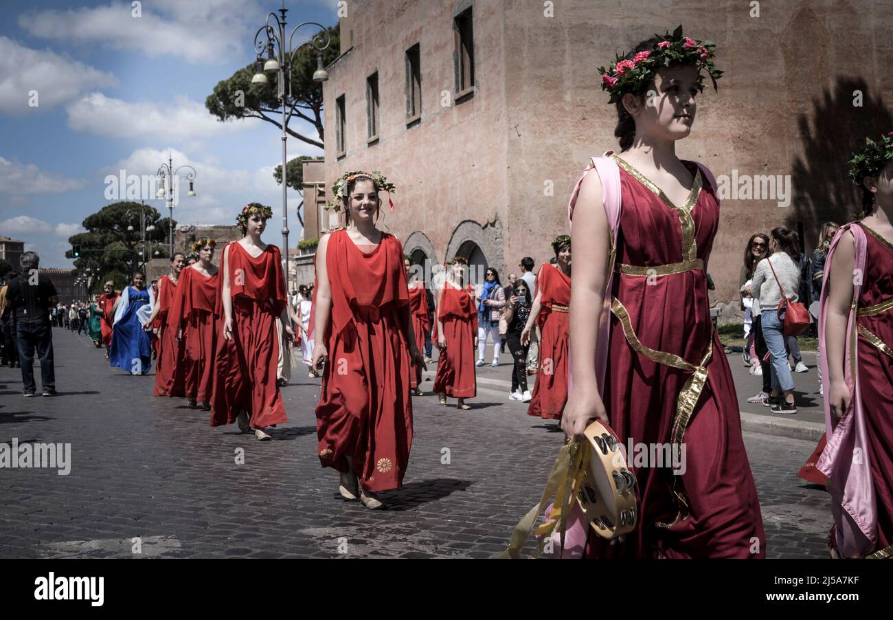 Roman ladies parade in a historical reenactment in april. People ...