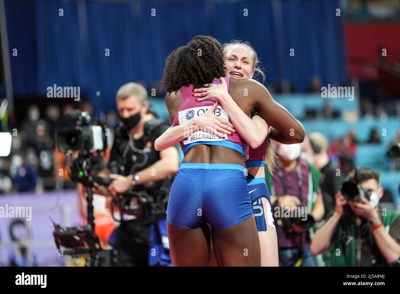 Mikiah Brisco and Marybeth Sant-Price hugging and celebrating their ...