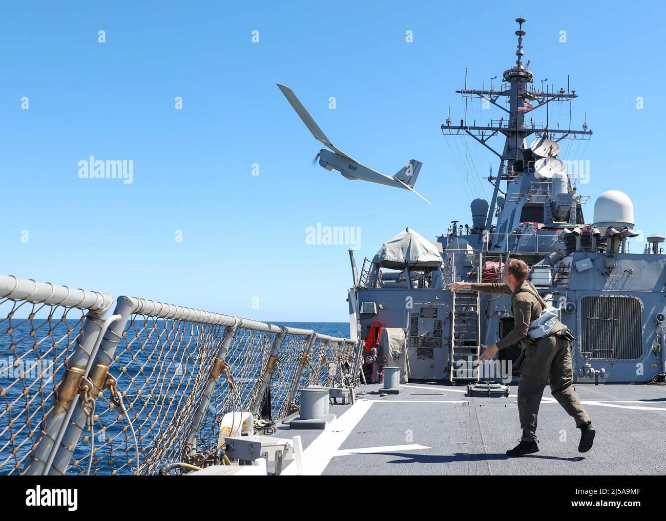 220411-N-UN585-2045 MEDITERRANEAN SEA (April 11, 2022) U.S. Marine ...