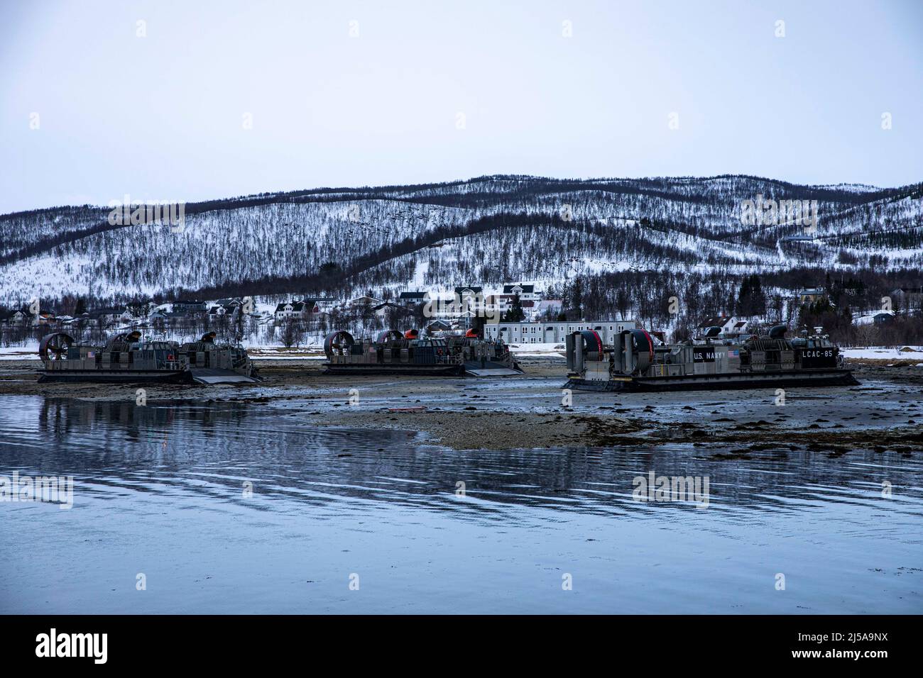 U s navy assault craft hi-res stock photography and images - Alamy