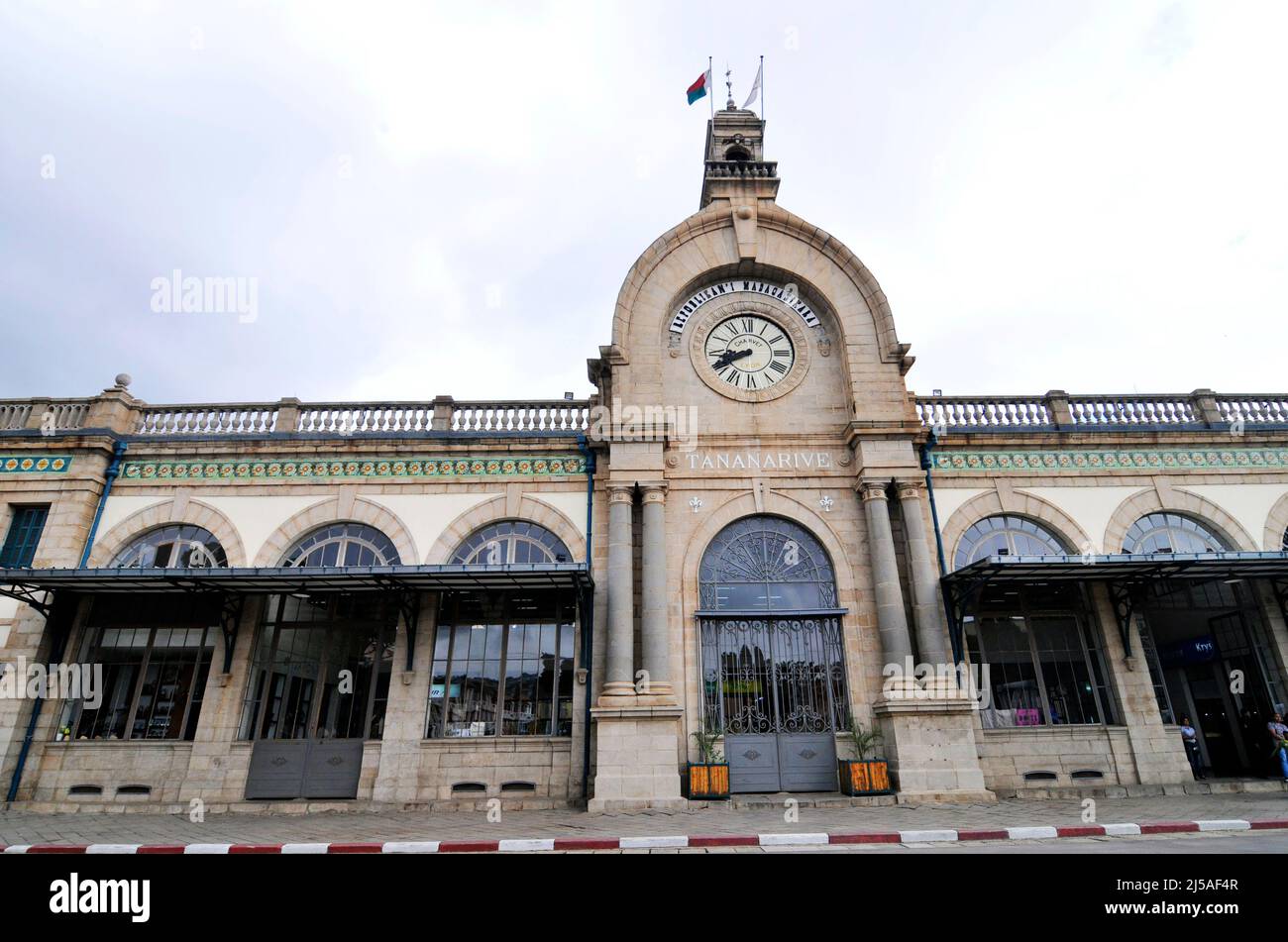 The central railway station in Antananarivo, Madagascar Stock Photo - Alamy