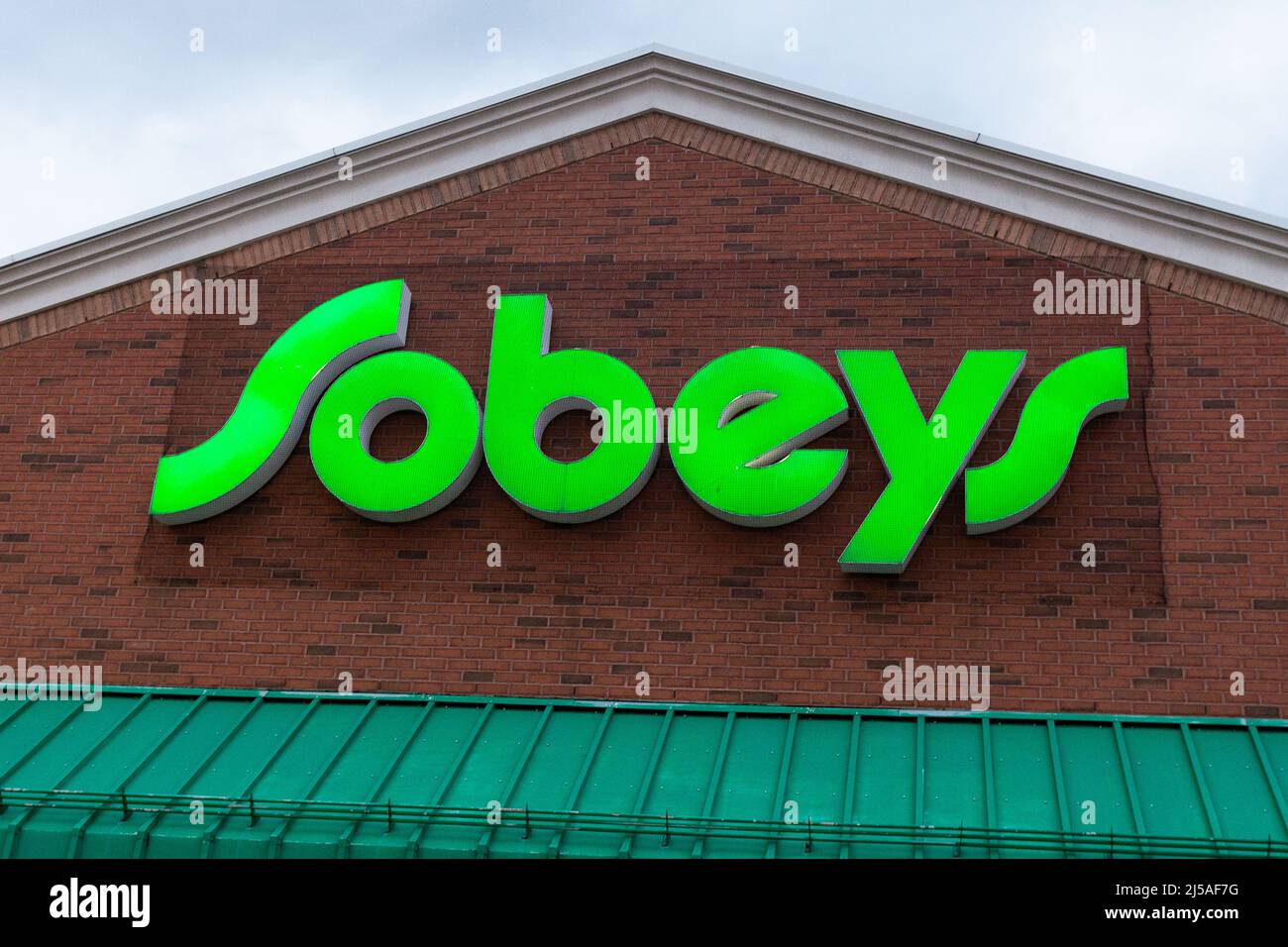 Sobeys logo hi-res stock photography and images - Alamy