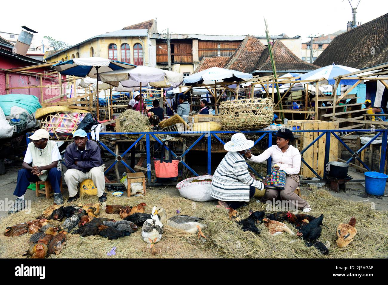The vibrant Analakely Market in Antananarivo, Madagascar Stock Photo ...