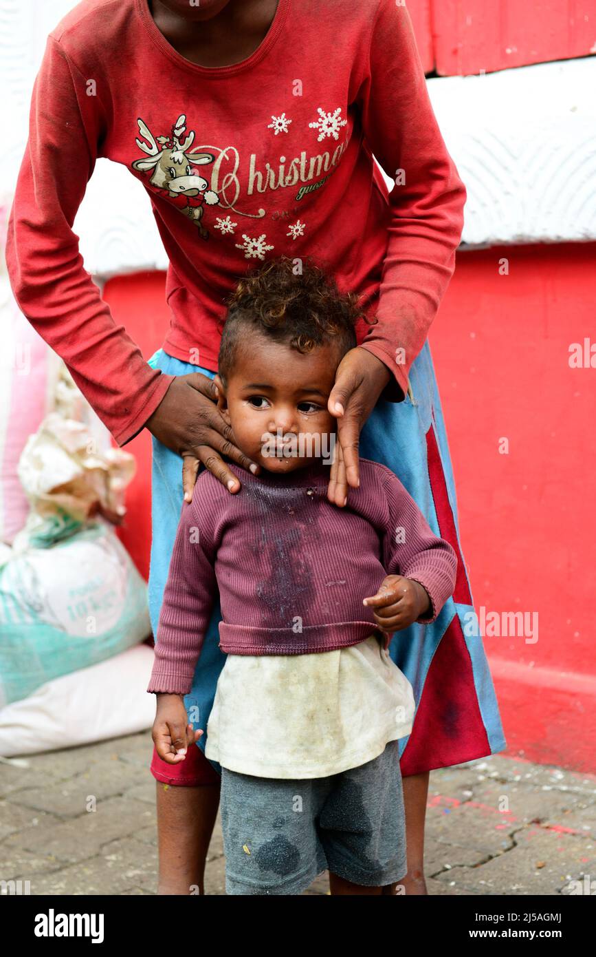Poverty madagascar hi-res stock photography and images - Alamy