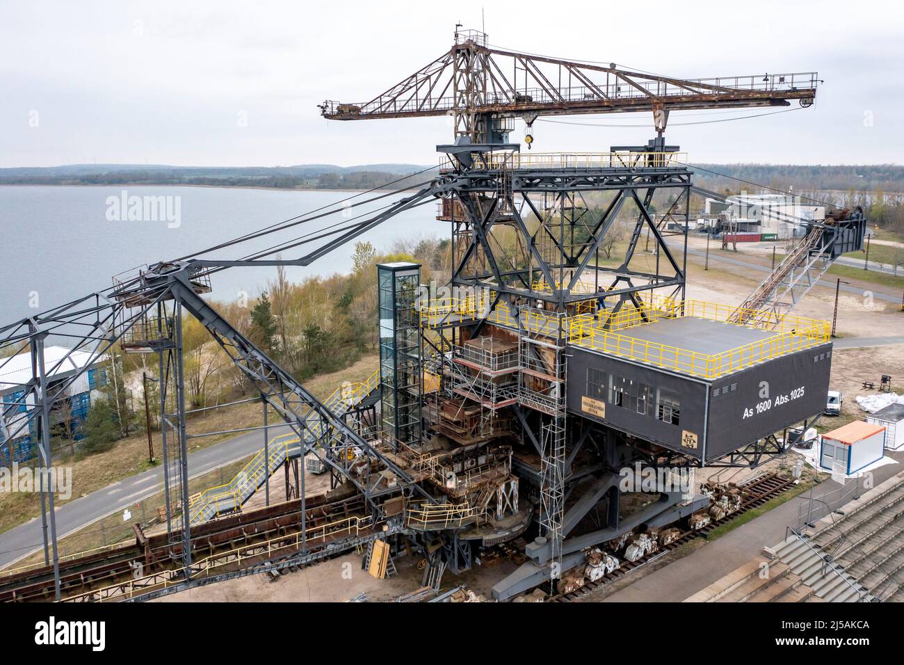 Ferropolis, Germany. 21st Apr, 2022. 21 April 2022, Saxony-Anhalt ...