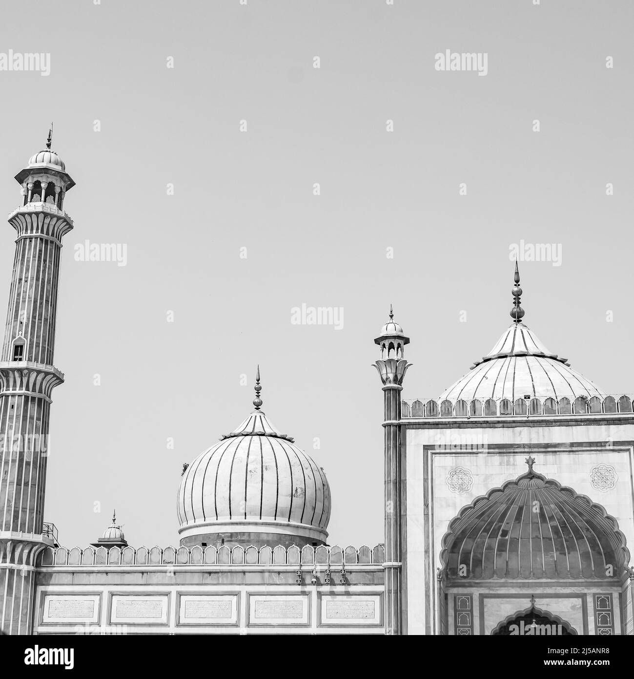 The spectacular architecture of the Great Friday Mosque (Jama Masjid ...