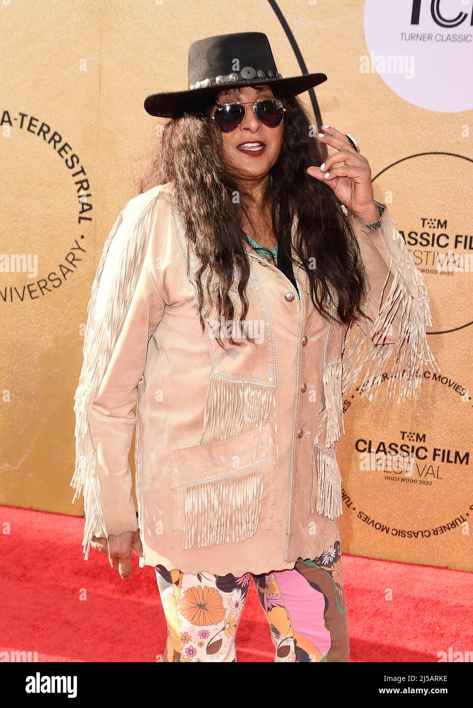 Los Angeles, USA. 21st Apr, 2022. Pam Grier walking on the red carpet ...