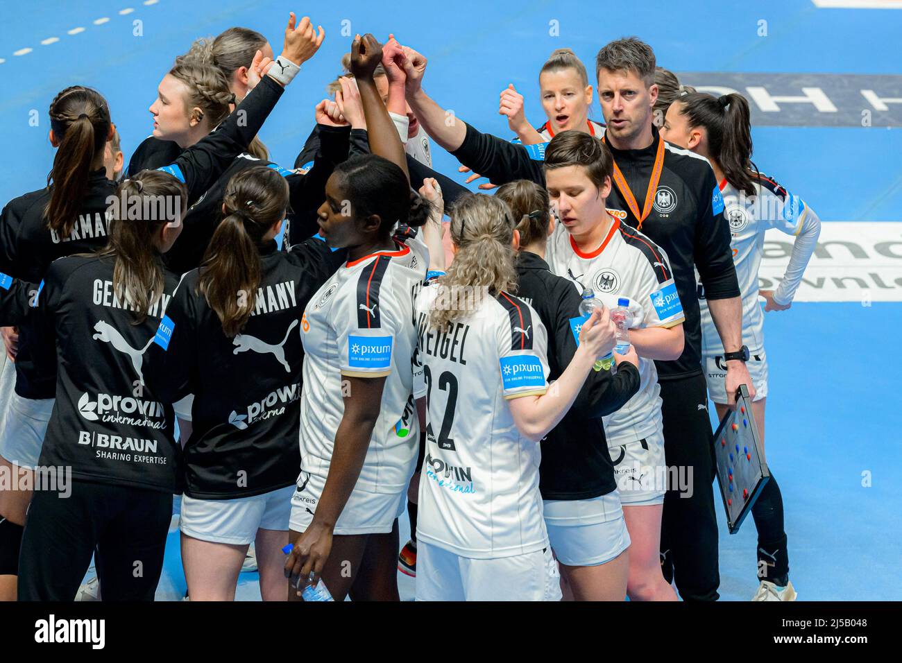 Almere, Netherlands. 21st Apr, 2022. Handball, women, European ...