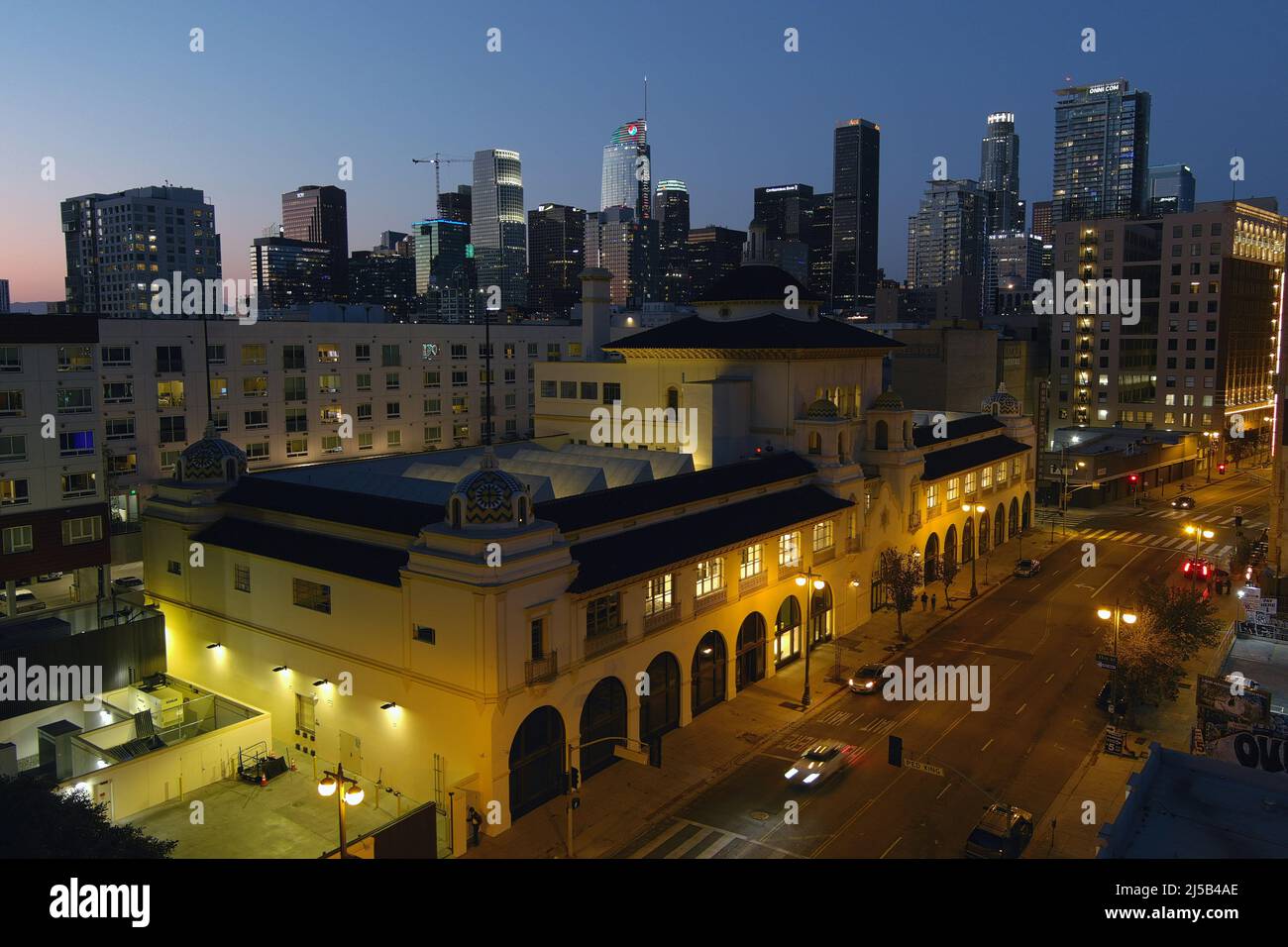 Satellite campus hi-res stock photography and images - Alamy