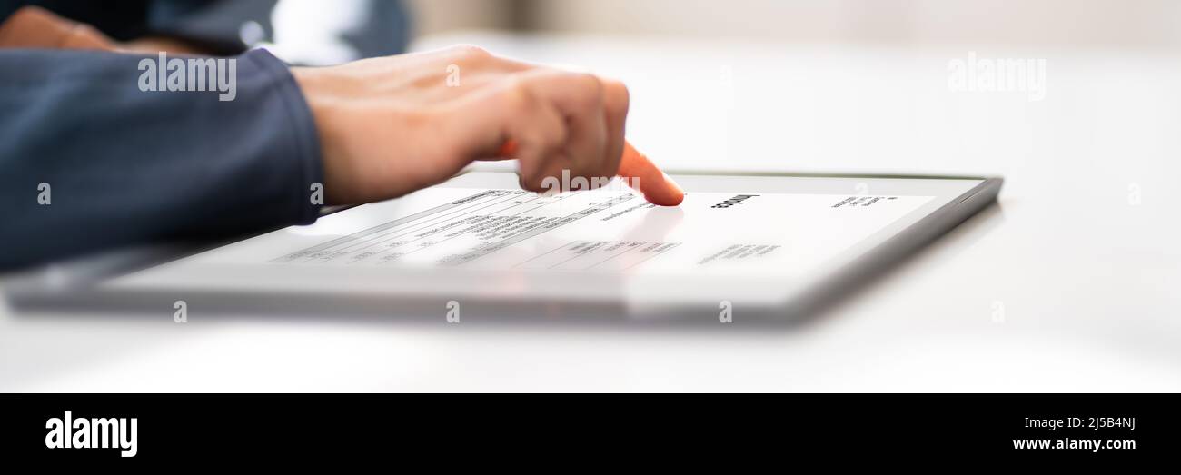 Chartered Accountant E Invoice On Tablet In Office Stock Photo - Alamy